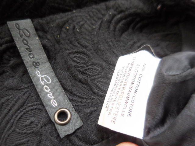 S/M längere Jacke bzw. Kurzmantel bunt bestickt (Gebraucht) in Basel ...