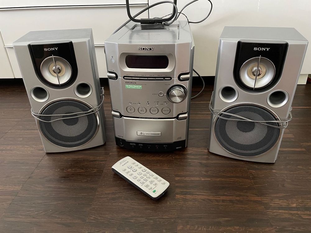 Sony Mini Stereo Anlage mit 5Fach CD-Wechsler | Acheter sur Ricardo