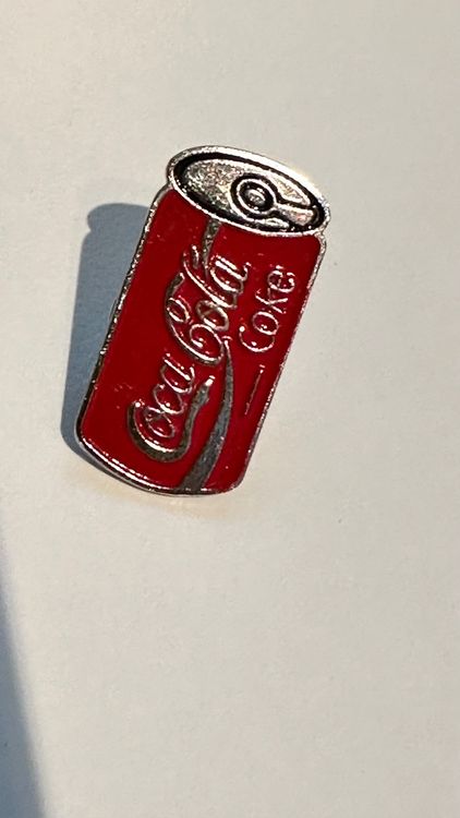Coca Cola Pin (Gebraucht) in Gutenswil für CHF 5 – mit Lieferung auf ...