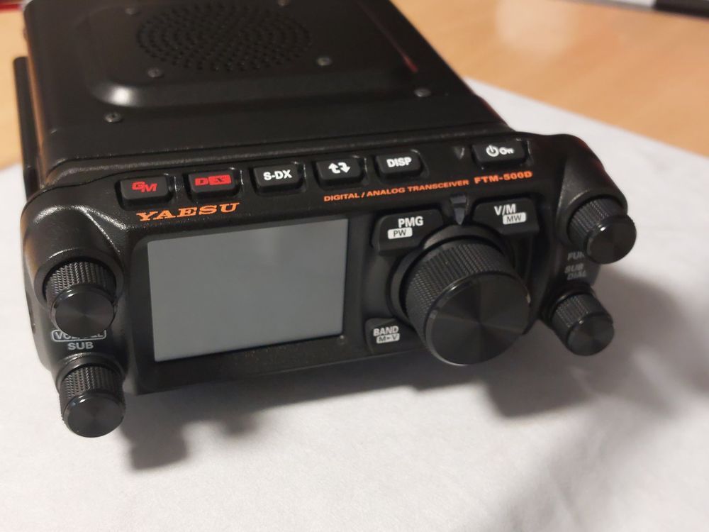 YAESU FTM-500D Transceiver (Gebraucht) in Uster für CHF 450 – mit ...
