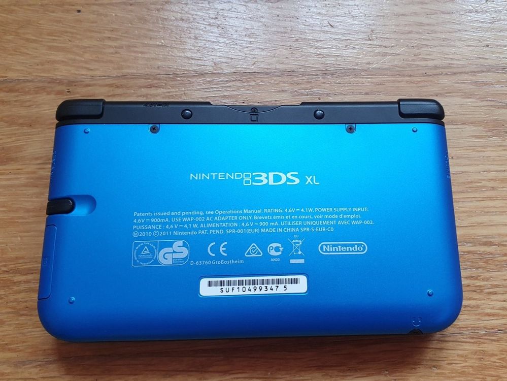 Nintendo 3DS XL (blau) inkl 9 Spiele (Gebraucht) in für CHF 250 – mit Lieferung auf Ricardo kaufen