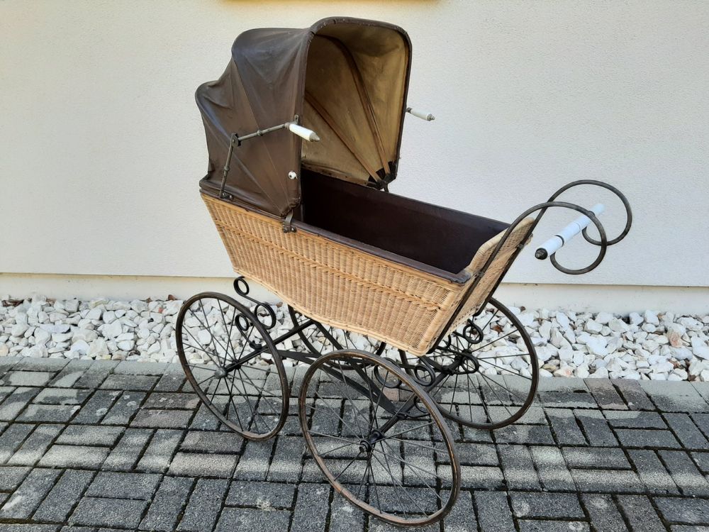 Antiker Nostalgie Kinderwagen Porzellangriff ca. um 1920 (Gebraucht) in ...