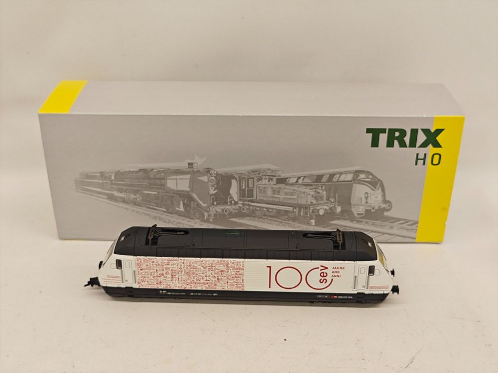 N84 Elektrolok Lokomotive Trix 22412 Re 460 100 SEV SBB (Gebraucht) in ...