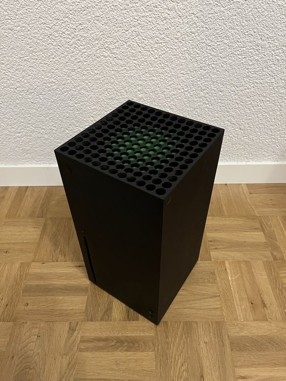 Xbox Series X mit 2TB Game Drive, Controller und Spiel (Gebraucht) in ...