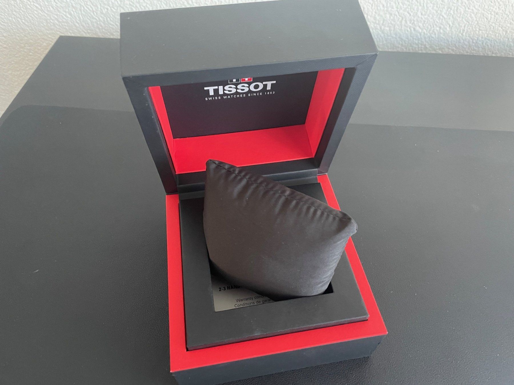 Tissot Uhren Box (Gebraucht) in Gossau ZH für CHF 10 – mit Lieferung ...