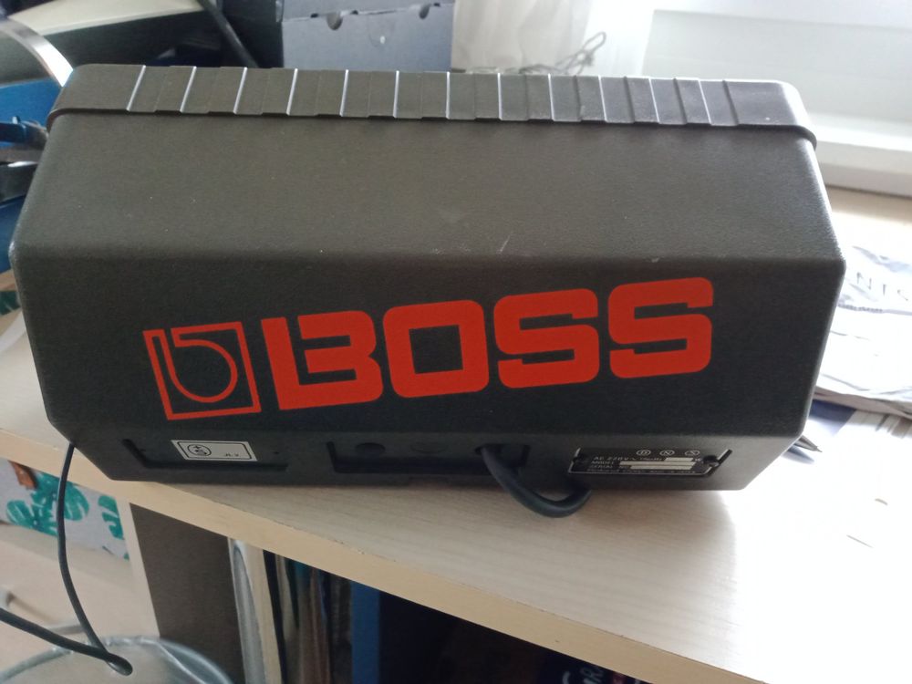Micro Monitor Verstärker Boss MA15 (Gebraucht) in Schaffhausen für CHF ...