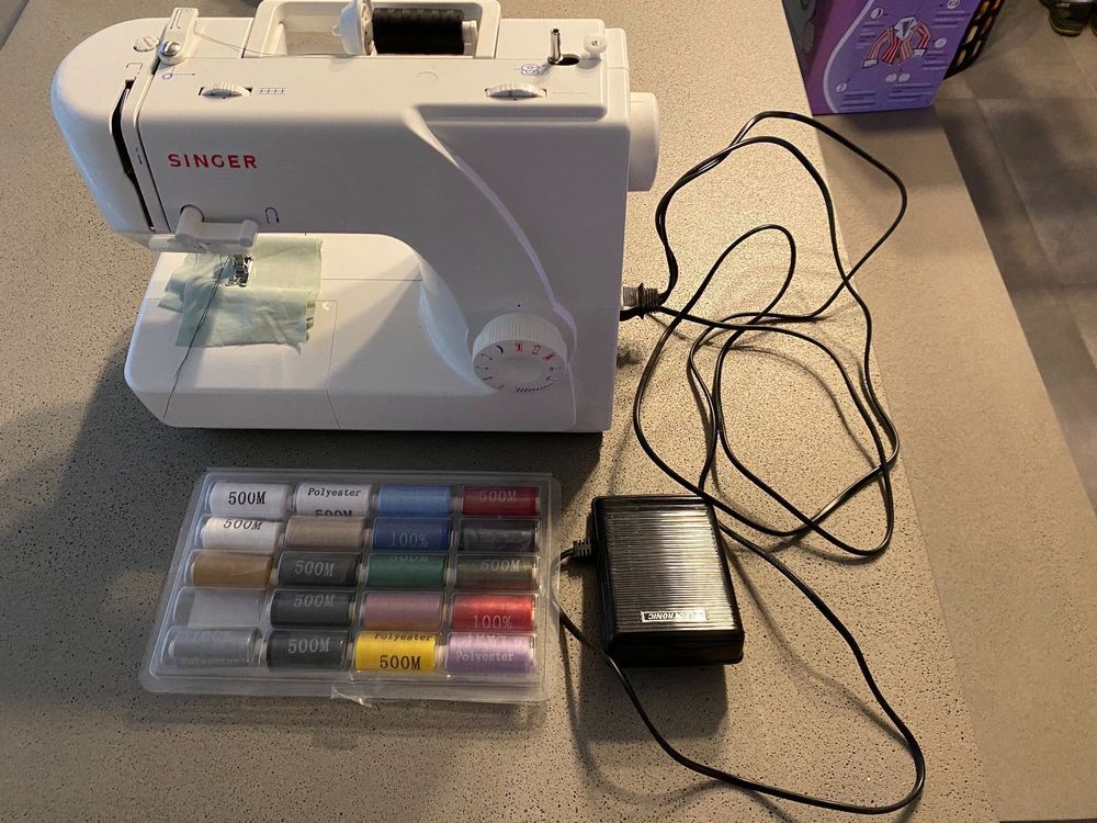 Singer Nähmaschine, Modell 1507 (Gebraucht) in Tuggen für CHF 55 – nur ...
