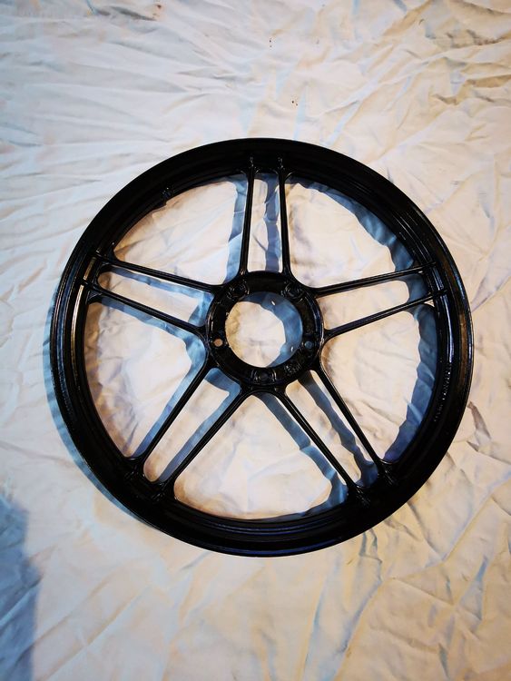 Puch Maxi S Felge schwarz Pulverbeschichtet (Gebraucht) in Bern für CHF ...