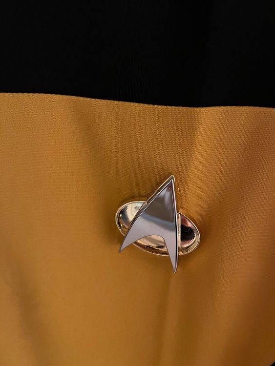 Star Trek The Next Generation Uniform + Badge & Rank Pips | Kaufen auf ...