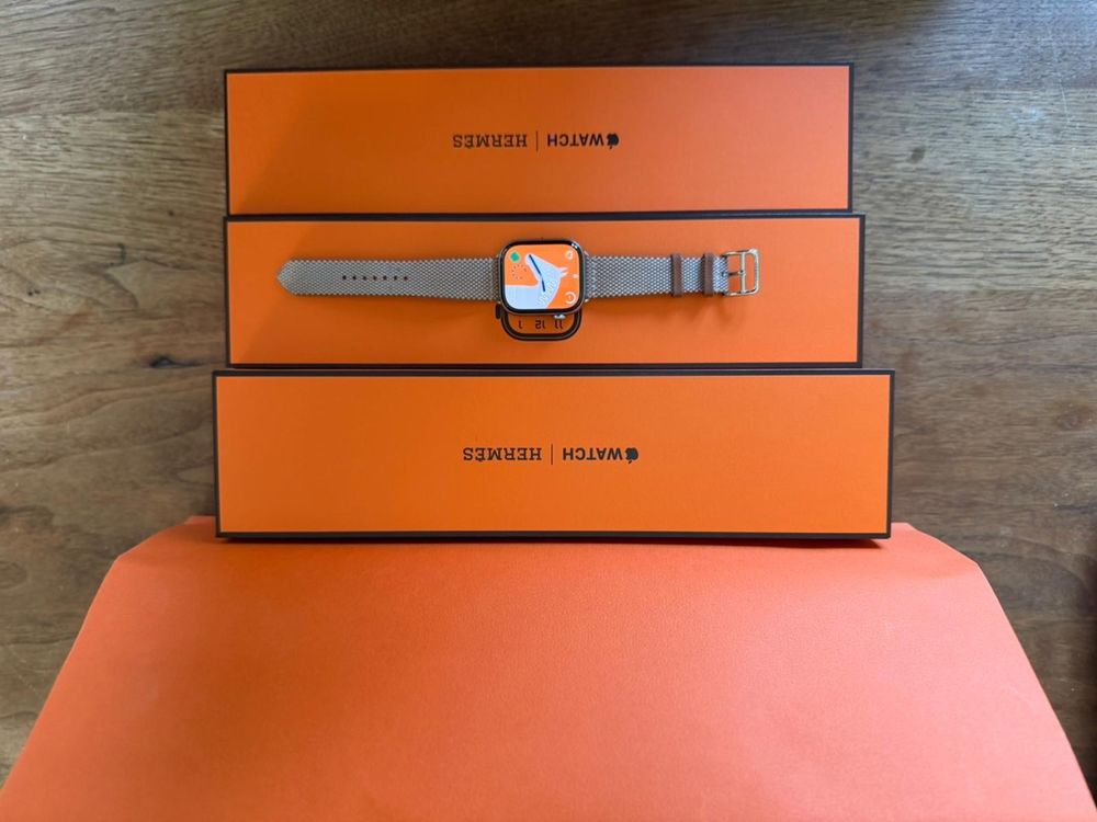 Apple Watch Hermès Series 10 (Neu (gemäss Beschreibung)) in Küssnacht ...