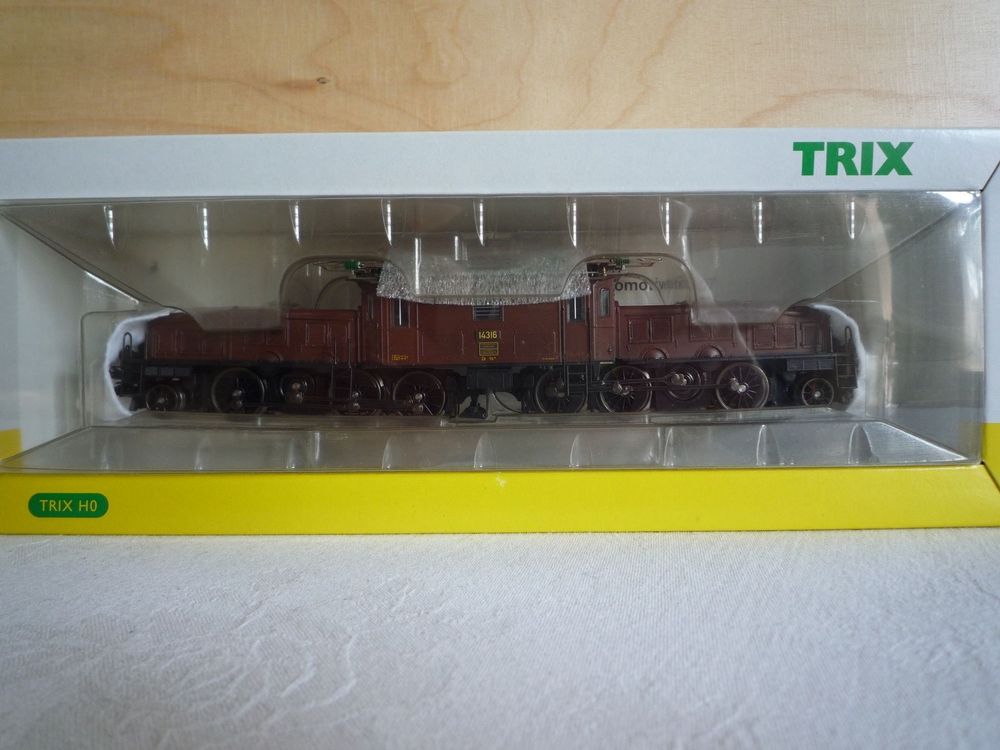 TRIX 22578 Krokodillok Ce 6/8 SBB H0 (Neu und originalverpackt) in Biel ...