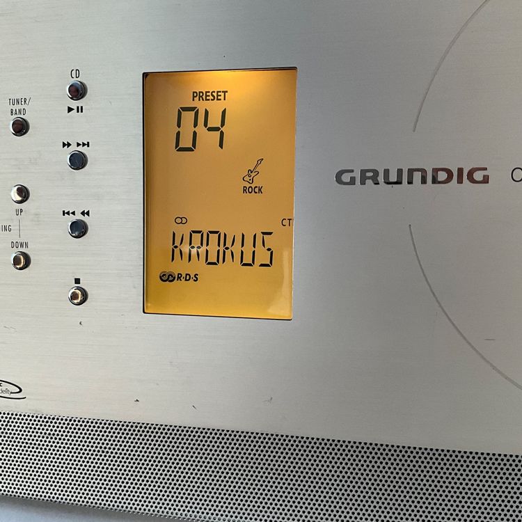 Grundig Ovation CDS 6380 S HiFi Micro System | Kaufen auf Ricardo