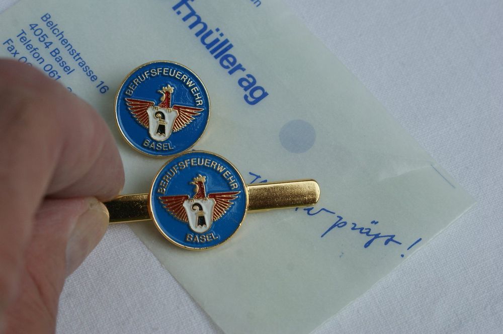 BASLER BERUFSFEUERWEHR SET NADEL UND PIN | Kaufen auf Ricardo