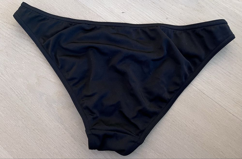 Victoria's Secret Bikini Set, Schwarz mit Gold💫 (Gebraucht) in ...