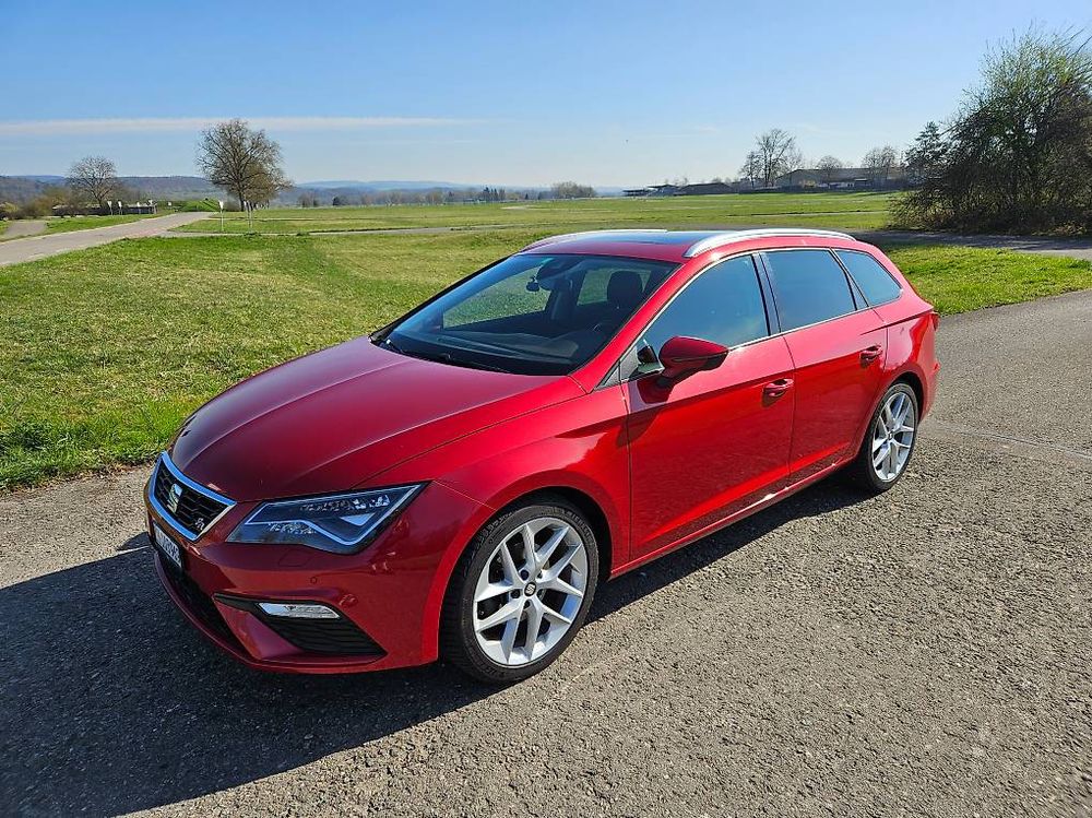 Seat Leon ST FR Line 2.0 TDI 4x4 7-Gang DSG Desire red (Gebraucht) in ...