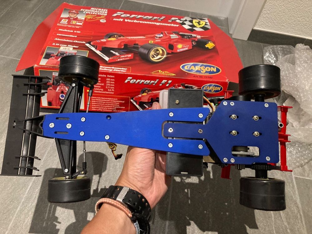 Carson Ferrari F1 Formel 1 nitro RC Auto wie Tamiya (Gebraucht) in ...