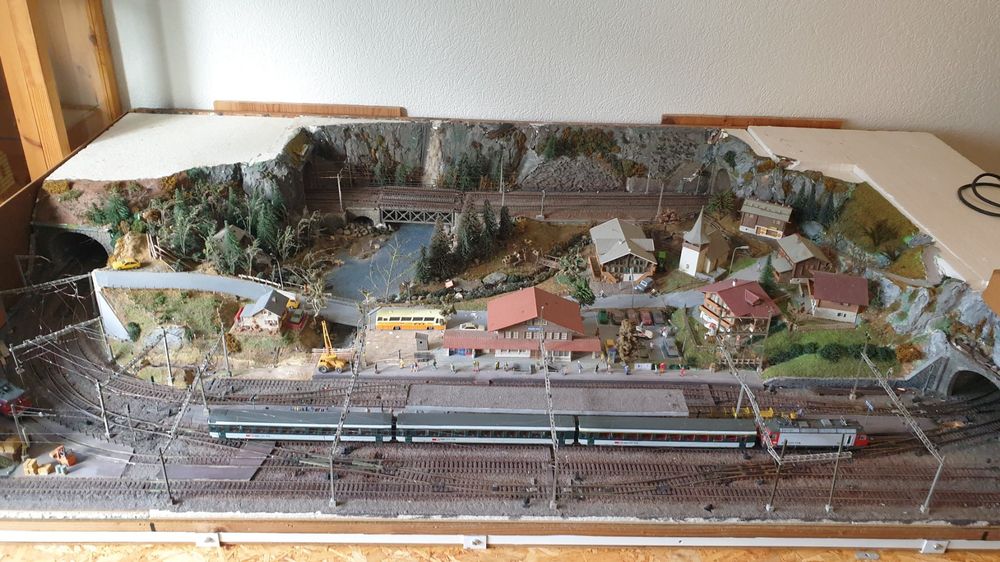 Maquette HO DC (Trix, Roco, Liliput) (Gebraucht) in Châtel-Montsalvens ...