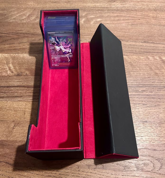 Toploader Aufbewahrungsbox Pokemon (Gebraucht) in Zürich für CHF 15 ...