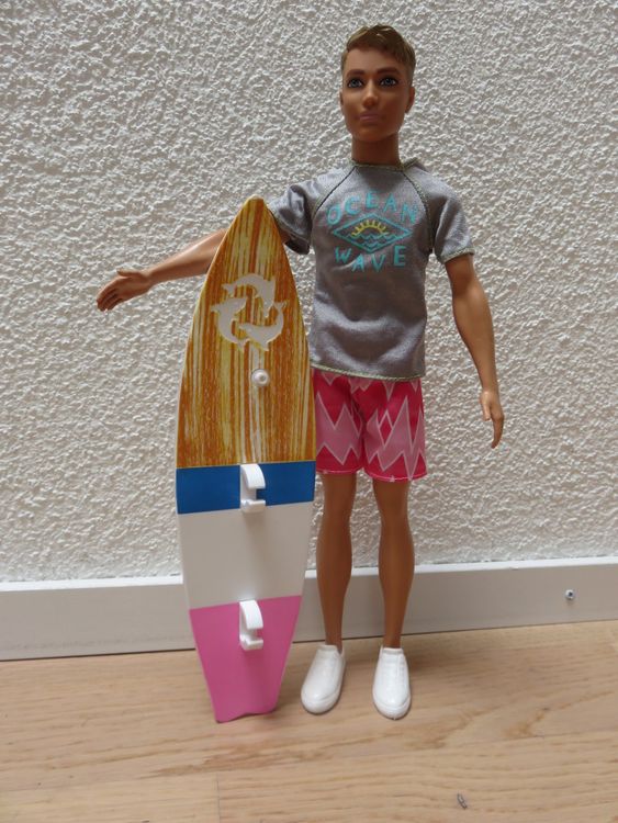 Barbie: Surfer-Ken (Gebraucht) in für CHF 10 – mit Lieferung auf ...