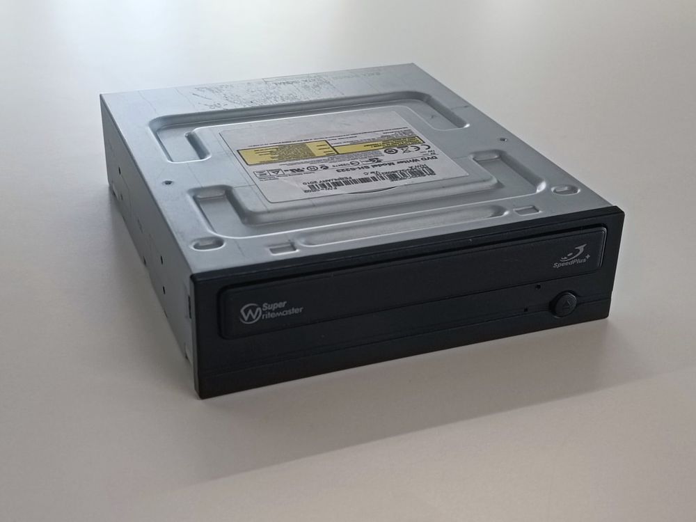 CD/DVD Laufwerk Model SH-S223 (Gebraucht) in Schlieren für CHF 1 – mit ...