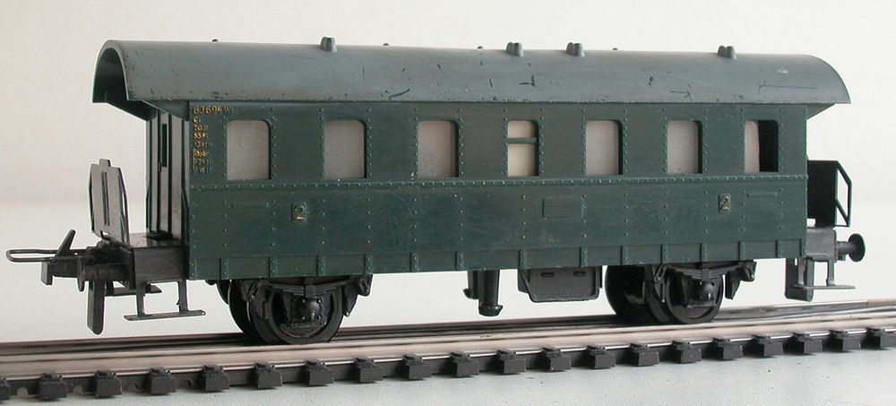 Trix alter Personenwagen der DB Spur H0 (Gebraucht) in Oberwil BL für CHF 3 – mit Lieferung auf ...