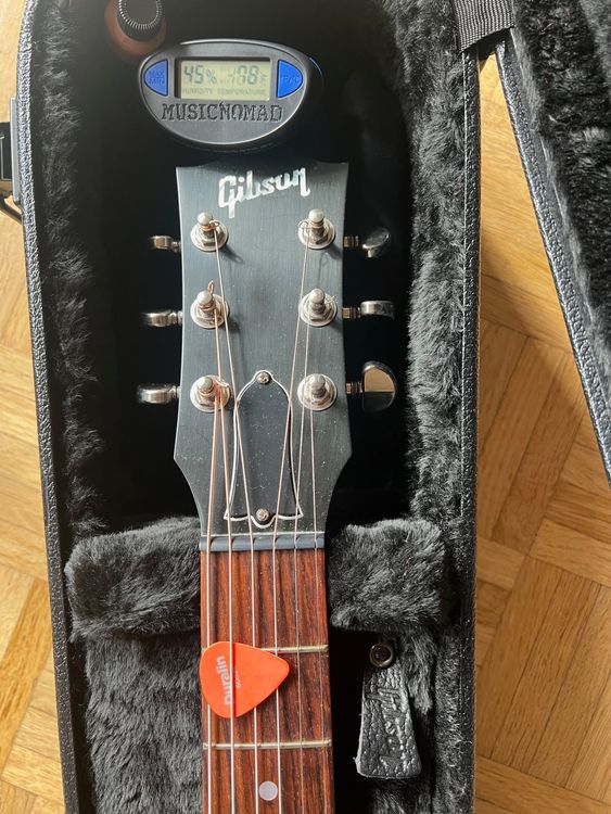 Gibson J-45 Tri Burst VOS (Electro Acoust ) (Gebraucht) in Genève für ...