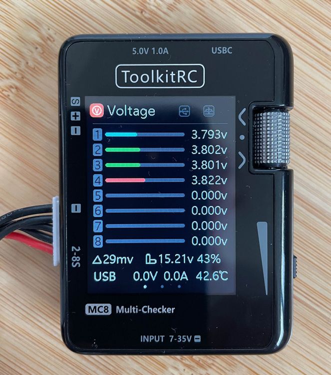 Akku-Tester / Multichecker MC8 (ToolkitRC) (Gebraucht) in Frick für CHF ...