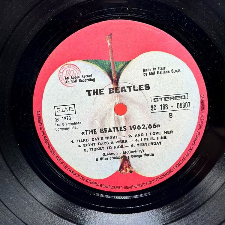 The Beatles 1962-1966 Red (Remastered 2 LP) Vinyl LP (Gebraucht) in ...