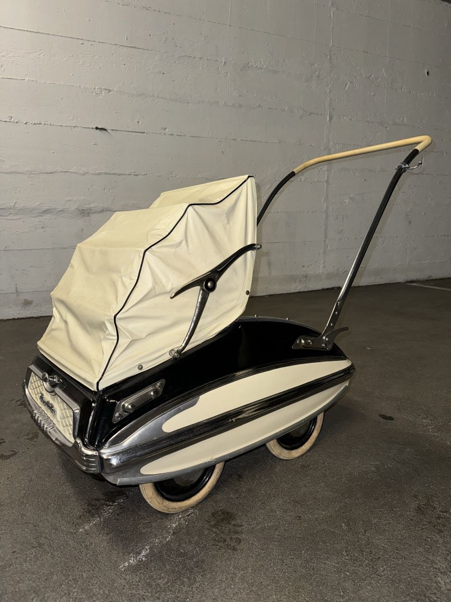 Royal Eka Kinderwagen aus den 50-ger Jahren Original Zustand (Gebraucht) in Biel/Bienne für CHF ...