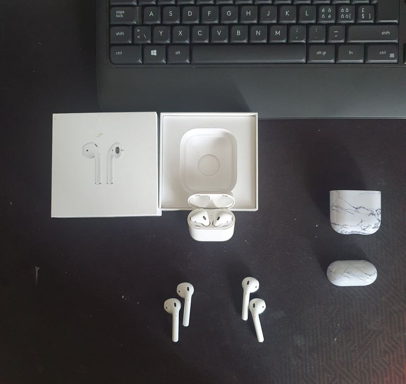 Air pods 1er Gen + 4 earpods extra | Kaufen auf Ricardo