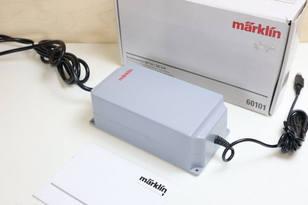 Märklin Schaltnetzteil 60101 - 100VA - Neupreis: 120.- (Gebraucht) in ...