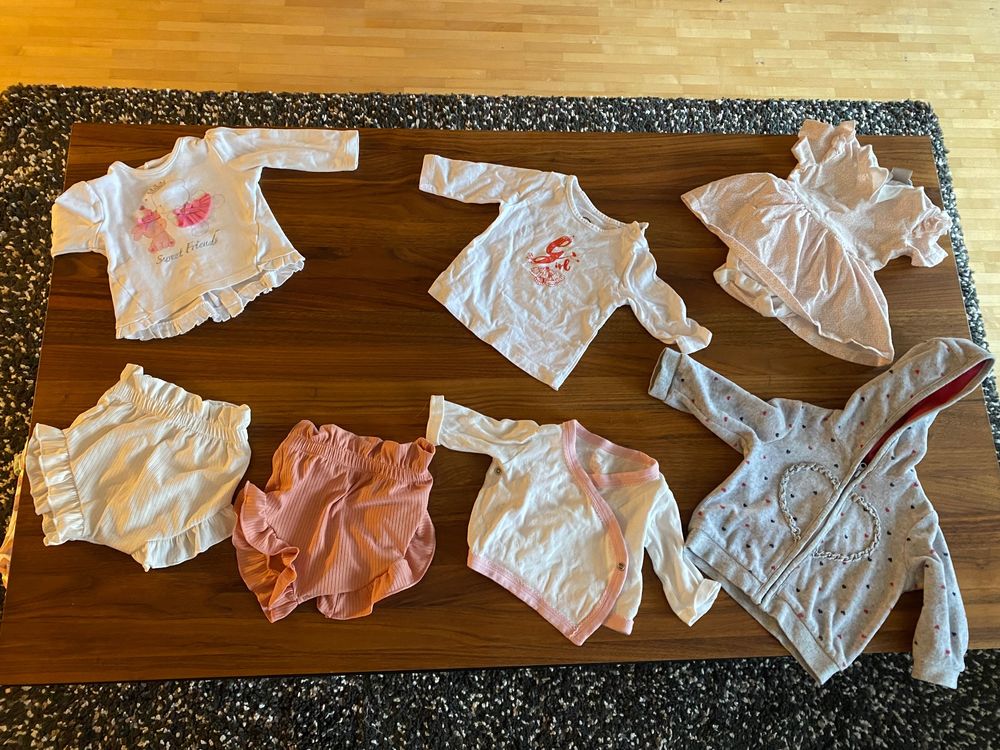 Kleiderpacket Mädchen 56-62 (Gebraucht) in Stansstad für CHF 25 – mit Lieferung auf Ricardo kaufen