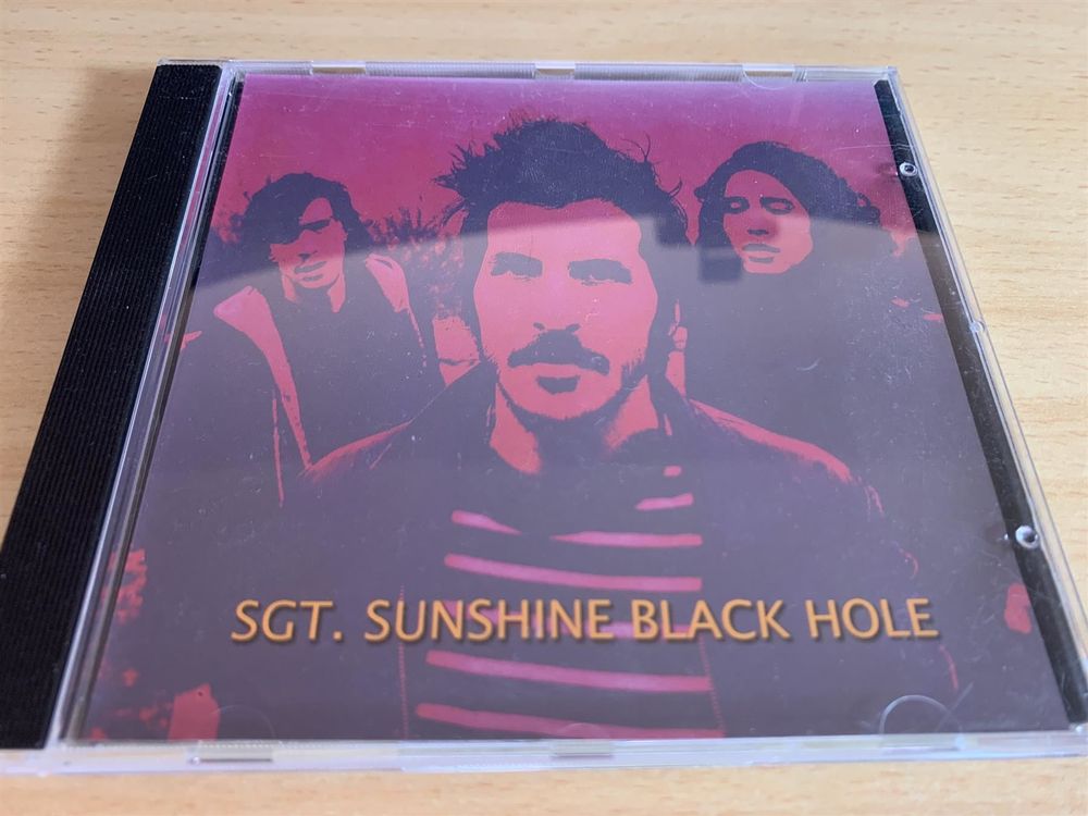 Sgt. Sunshine – Black Hole (Gebraucht) in Rikon im Tösstal für CHF 12.5 – mit Lieferung auf ...