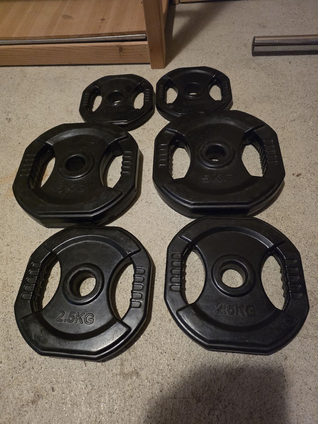 Hantel-Set mit Gewichten - Ideal für dein Home Gym 💪 (Gebraucht) in ...