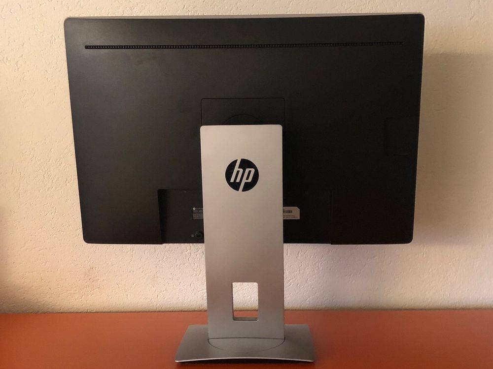 HP Bildschirm EliteDisplay E242 (Gebraucht) in Ennetmoos für CHF 45 ...