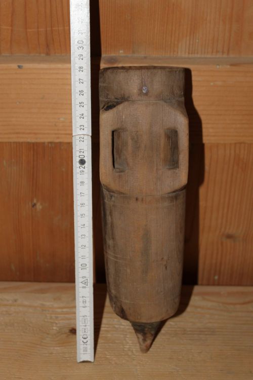 Antiker Wetzstein Behälter Schleifstein Halter (undicht) (Defekt) in ...