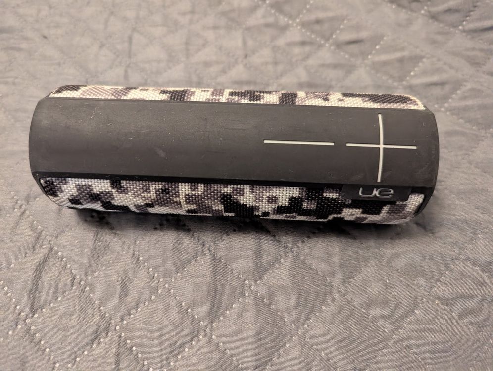 Logitech UE boom 2 (Gebraucht) in Langnau am Albis für CHF 25 – nur ...