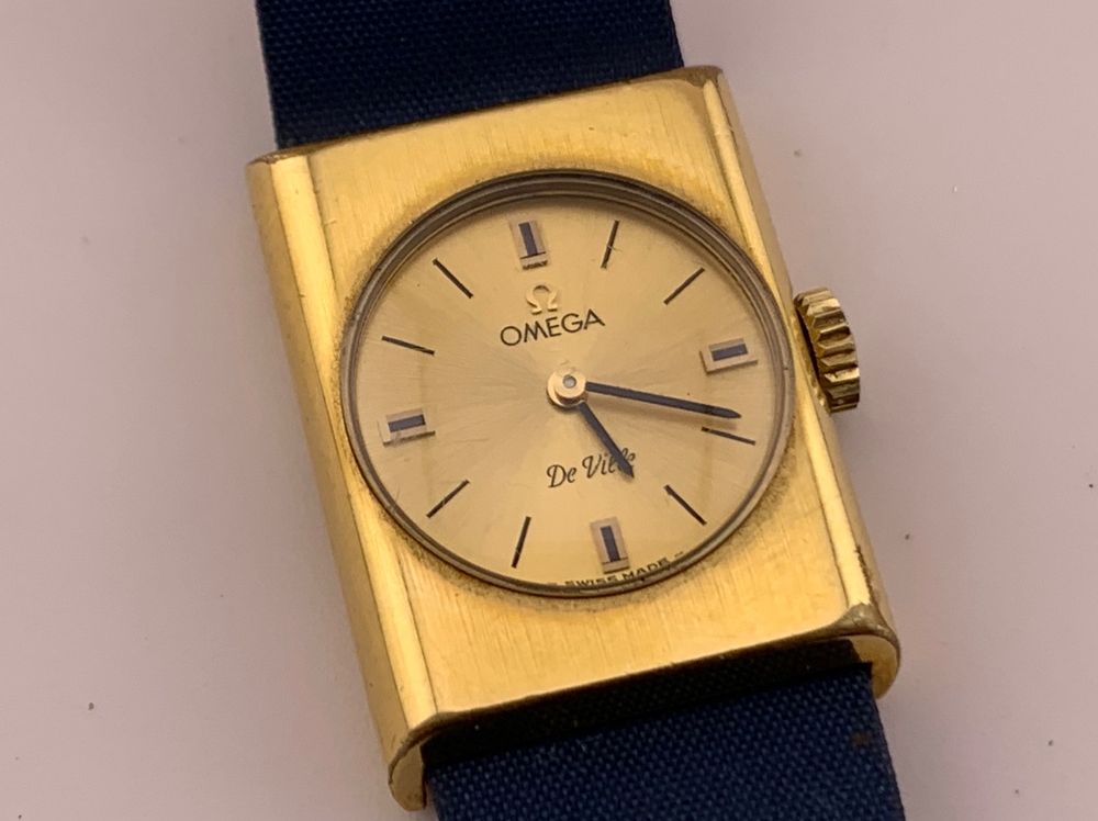 OMEGA mécanique montre femme / Damenuhr Handaufzug läuft (Gebraucht) in Biel/Bienne für CHF 181 ...
