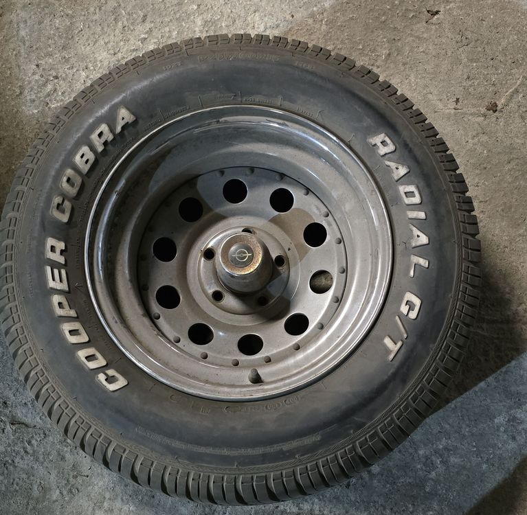 4x 15" Stahlfelgen mit Reifen Cooper Cobra 255/60R15 (Gebraucht) in ...