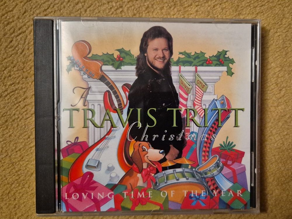 TRAVIS TRITT - CHRISTMAS LOVING TIME OF THE YEAR - CD (Gebraucht) in ...