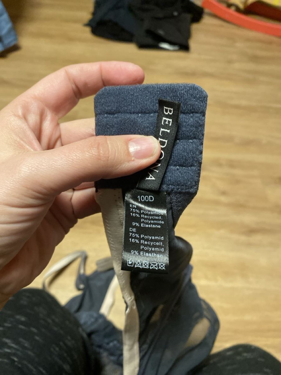 Beldona BH, Grösse 100D, Dunkelblau, Neuwertig! Top Zustand (Gebraucht ...
