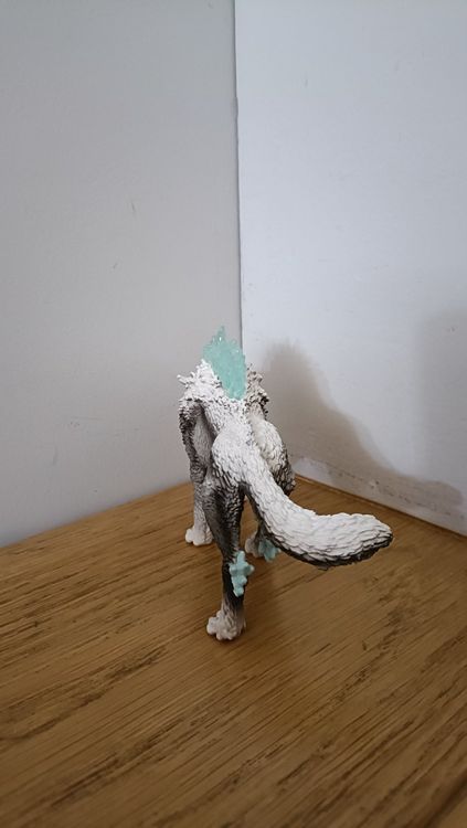 Schleich Spielfigur Eldrador 42452 Schneewolf (Gebraucht) in Oberhofen ...