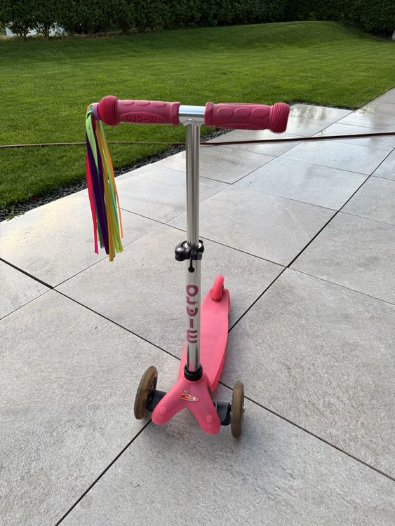Micro Mini Rosa Tretroller/Scooter (Gebraucht) in Winkel für CHF 25 – nur Abholung auf Ricardo ...