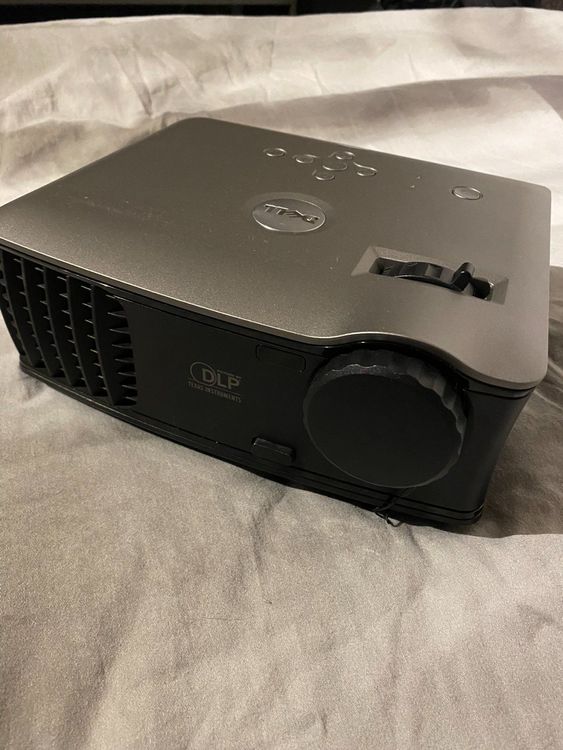 Beamer Dell (Gebraucht) in Döttingen für CHF 1 – mit Lieferung auf ...