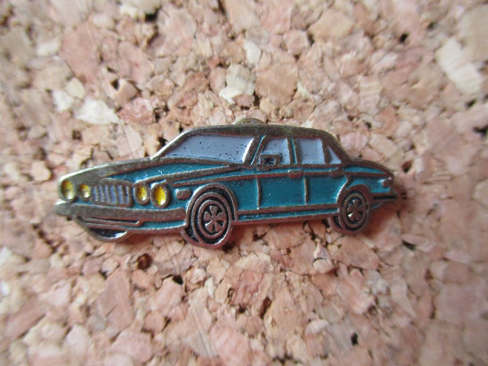 Jaguar XJ ??? Pin Badge (Neu (gemäss Beschreibung)) in Felsberg für CHF ...