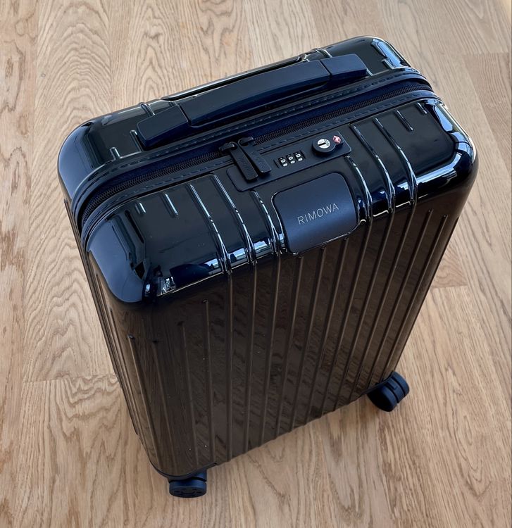Rimowa Essential Lite (Cabin S, NP 645.- CHF) (Gebraucht) in Rotkreuz ...