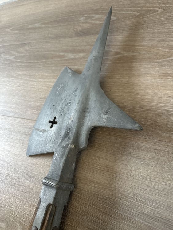 Antique Halberd Swiss (Gebraucht) in Thun für CHF 100 – nur Abholung ...