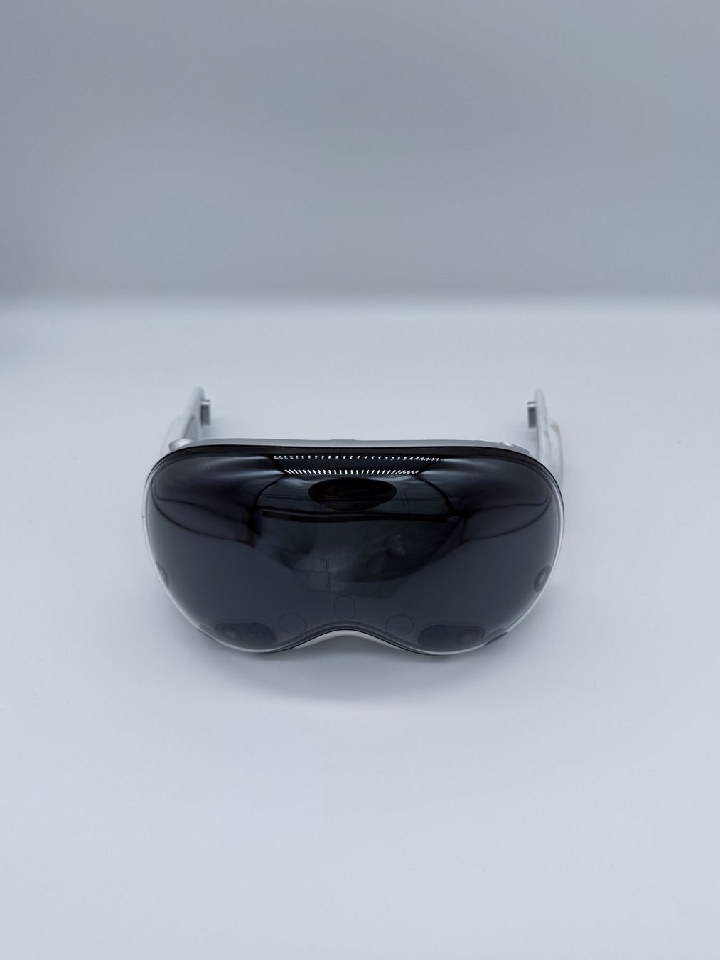 Apple Vision Pro 256GB nur Brille (Defekt) (Defekt) in Neerach für CHF ...