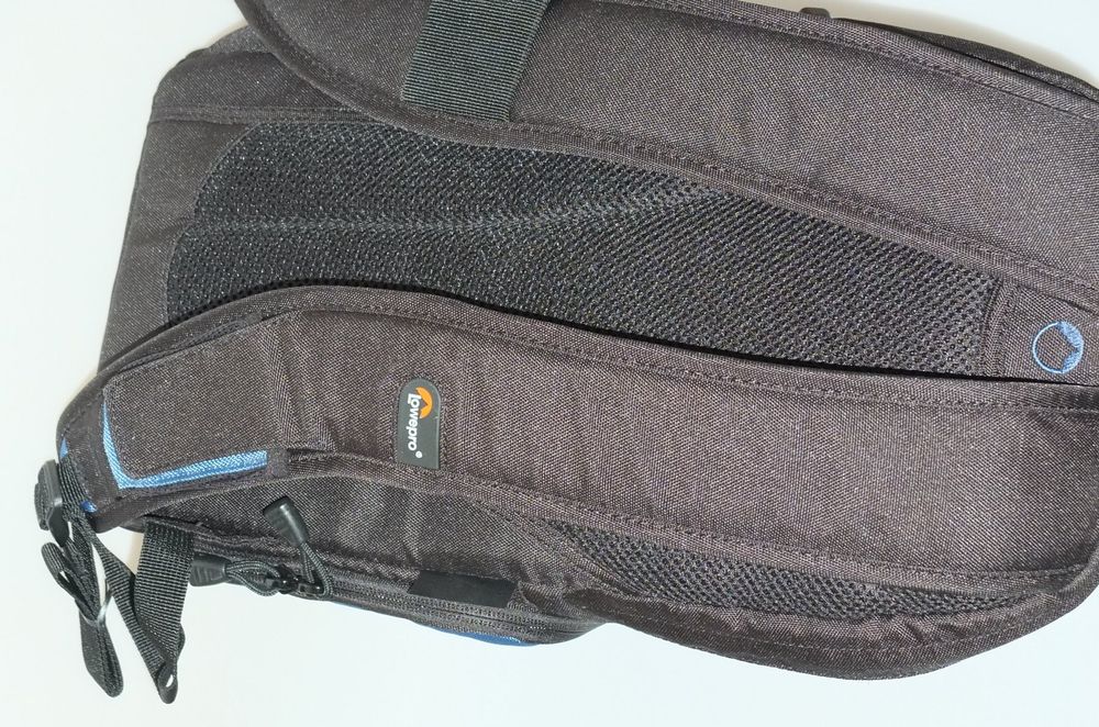 Lowepro Fotorucksack Fastpack 100 neu (Neu und originalverpackt) in ...