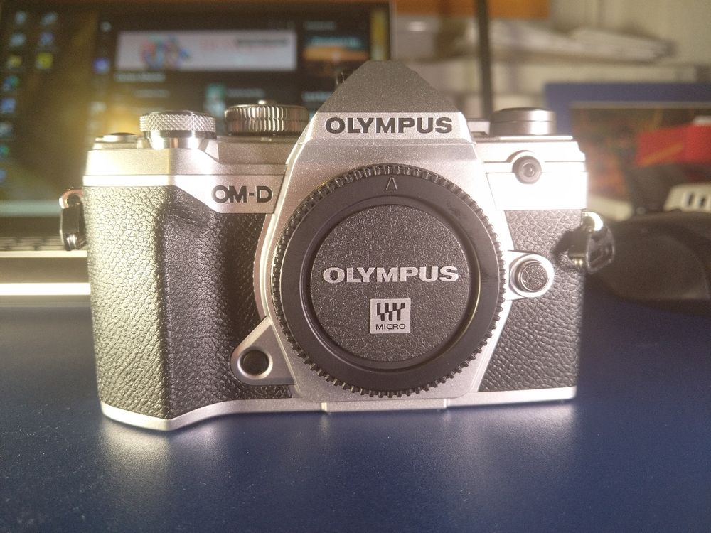 Olympus OM-D E-M5 Mark III | Kaufen auf Ricardo